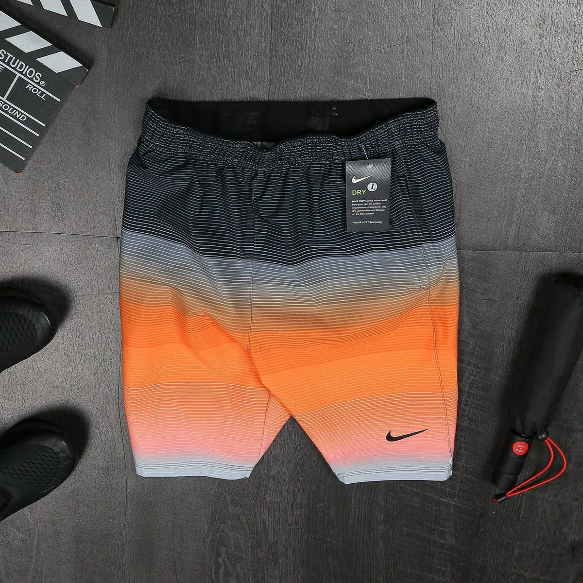 NIKE BEACH SHORTS – Badeq Shop